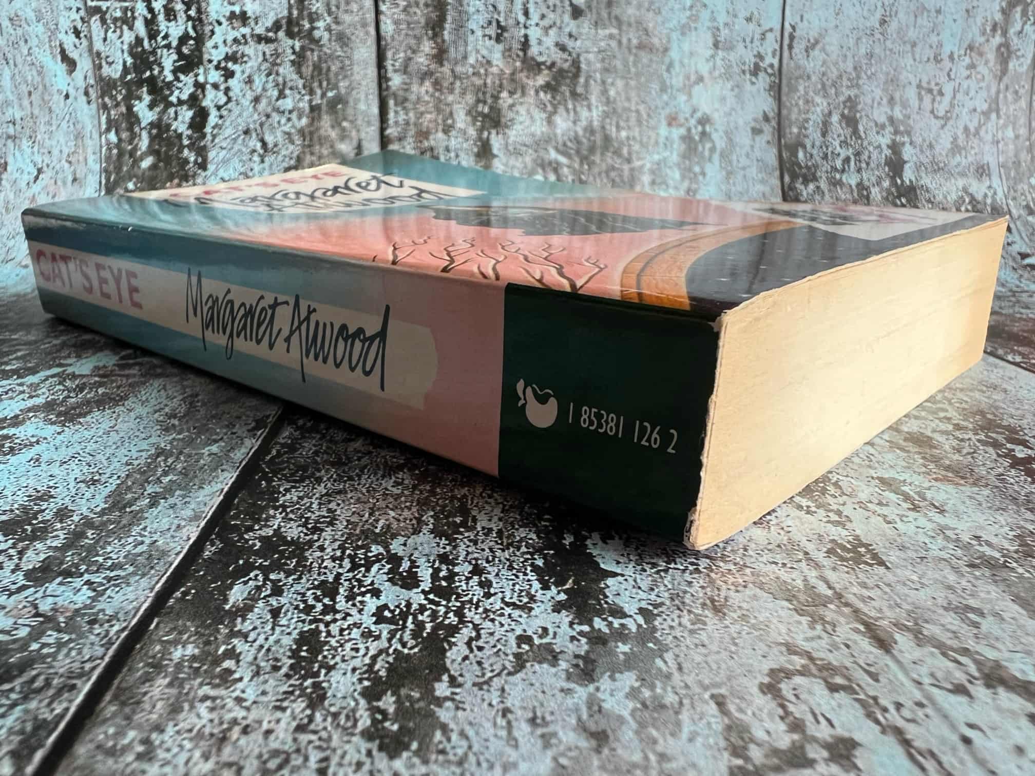 Cat’s Eye – StrangeBooks